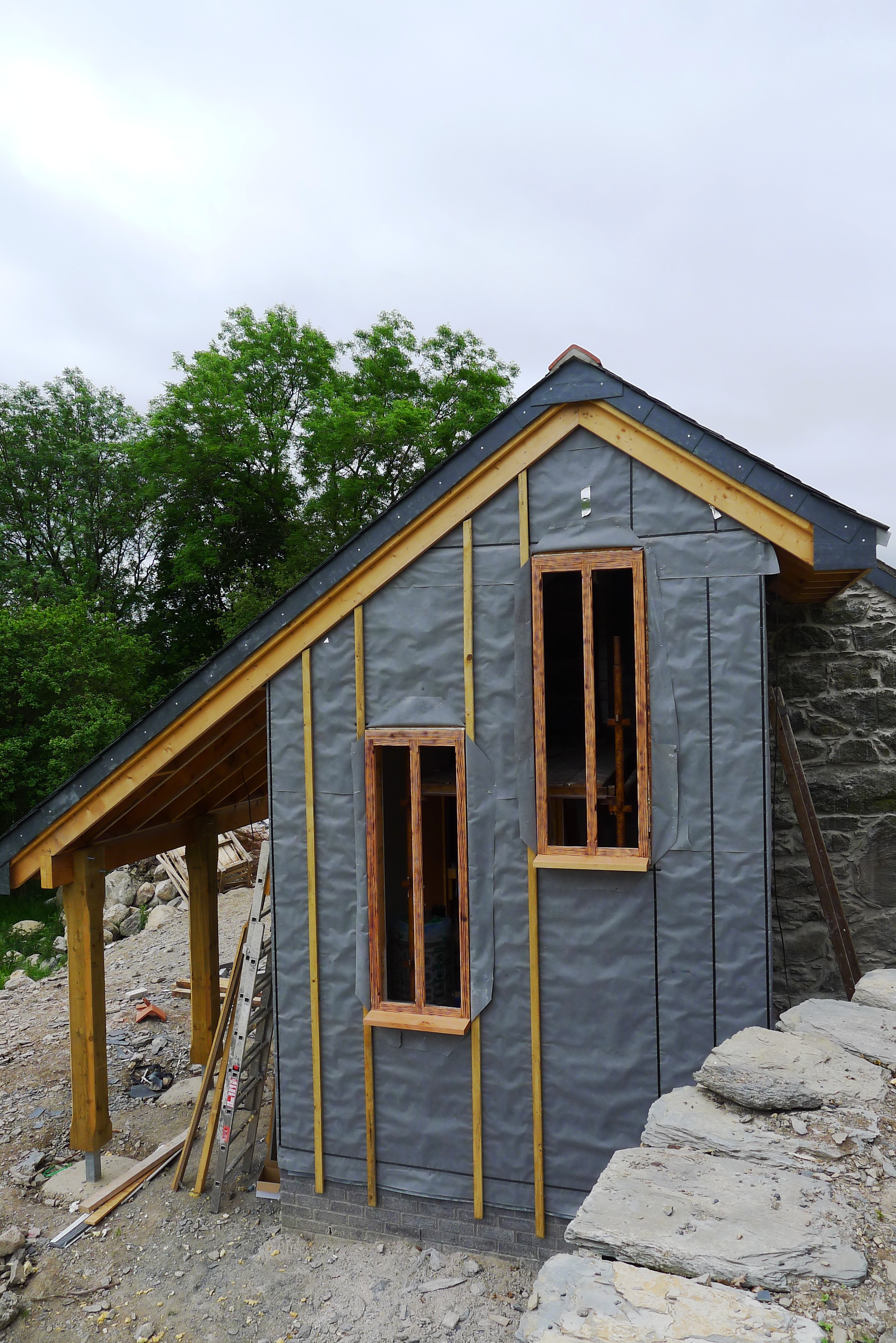 Larching around | Ty Beic